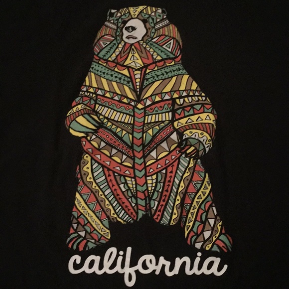 Bowery | Shirts | Bowery Black Aztec Pattern Bear California Tshirt ...